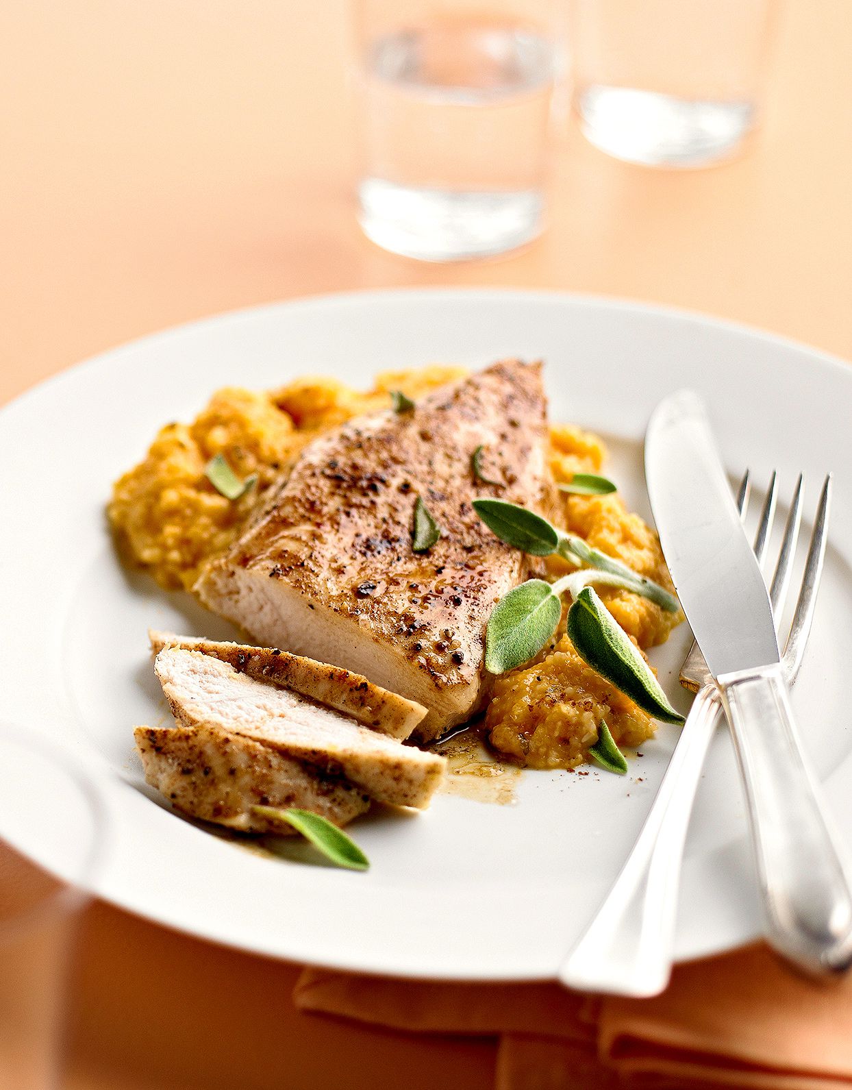 Cinnamon Chicken: A Unique and Flavorful Dish Recipe