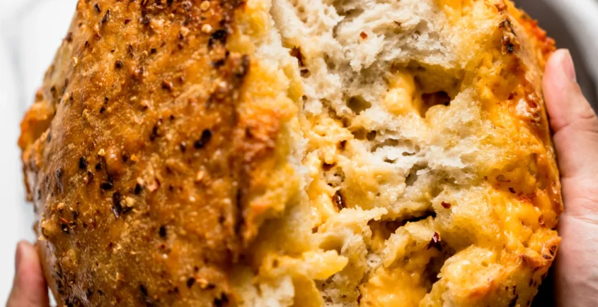 Spicy Onion Bread with Red Pepper Flakes - Bold & Flavorful